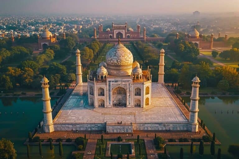 Découvrez le Taj Mahal: Symbole d'Amour et Chef-d'œuvre